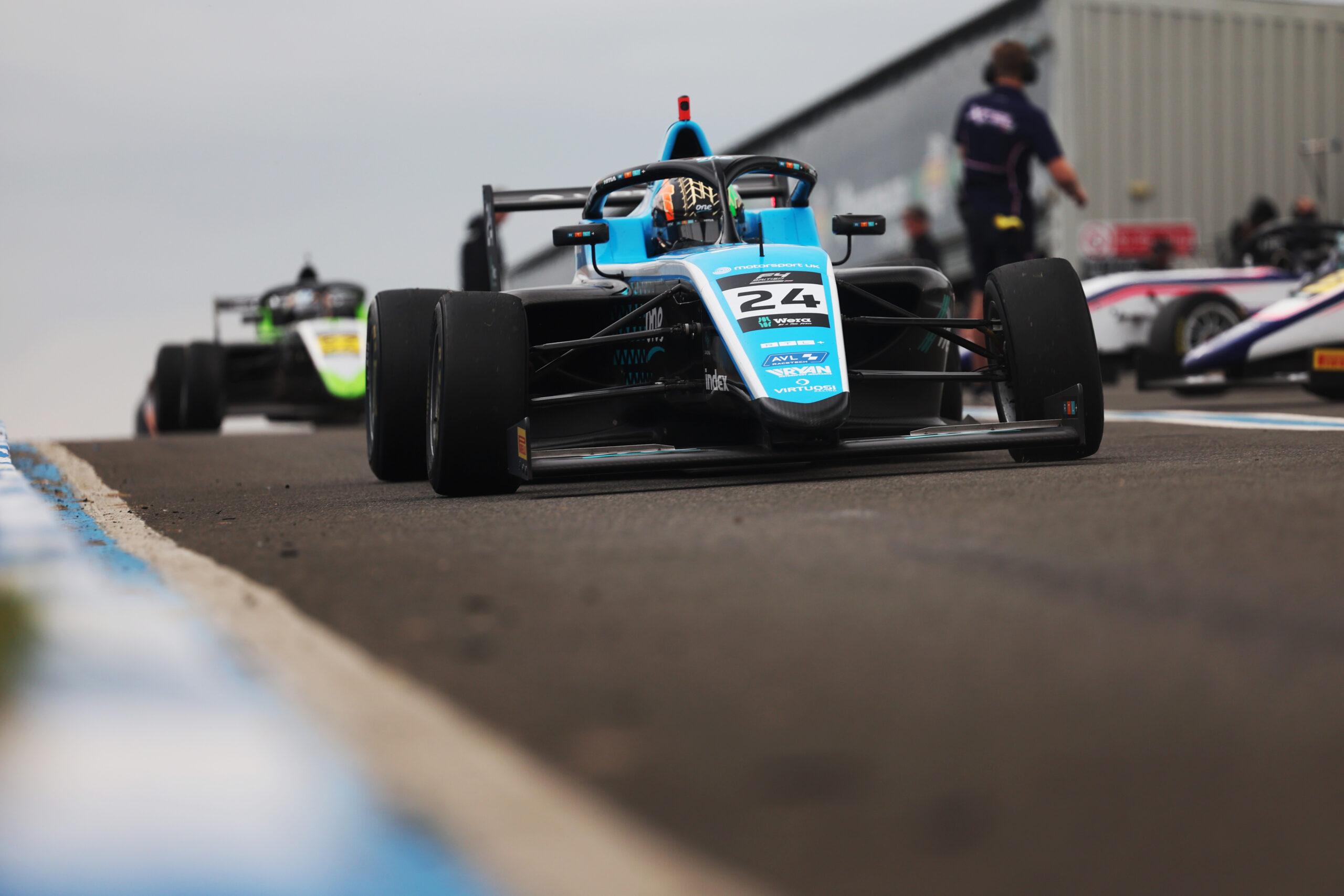 Martin Molnár bids farewell to British F4 at iconic Brands Hatch ...